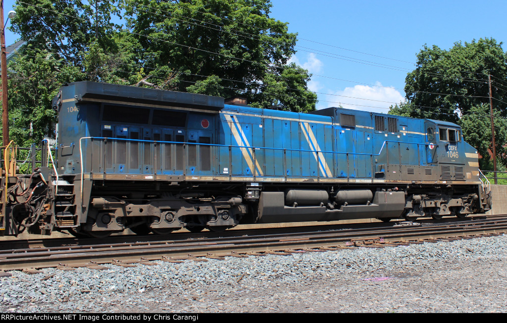 CEFX 1046 on CSX G008-15